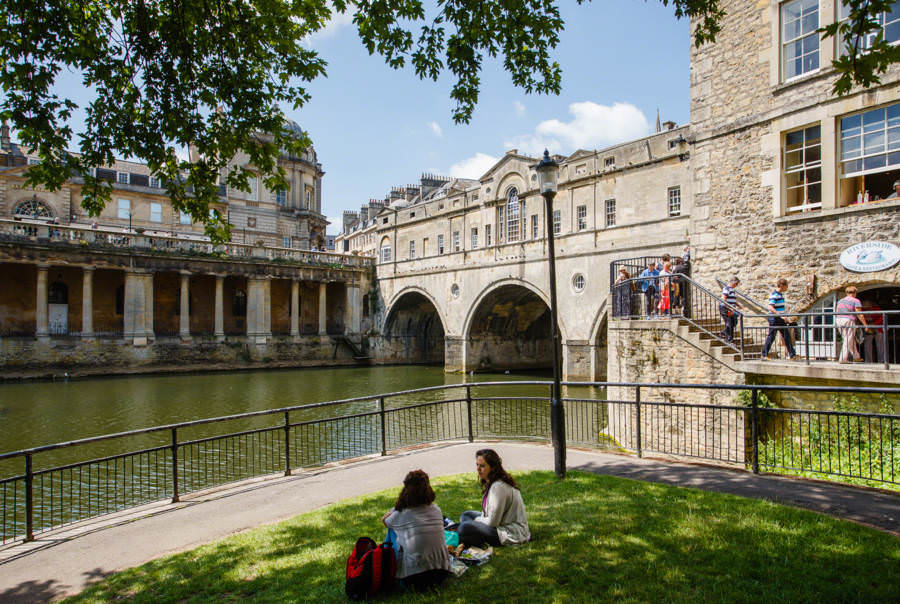 Student Housing Bath • Student.com