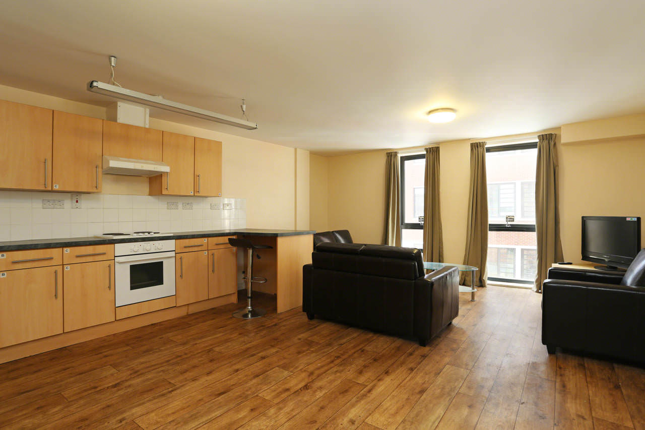 Rockingham House Student Housing • Student.com