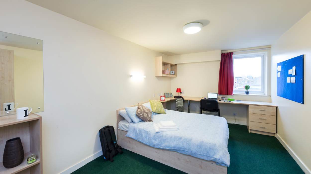 Albert Court, Liverpool • Student Housing • Student.com