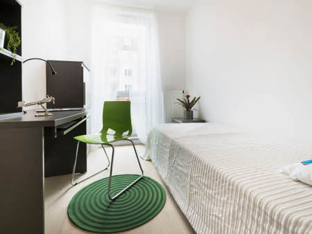 University of Toronto Student Housing • Student.com