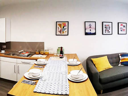 University of Glasgow Student Housing • Student.com