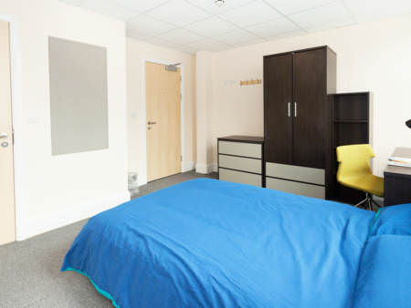 University of Nottingham Student Housing • Student.com